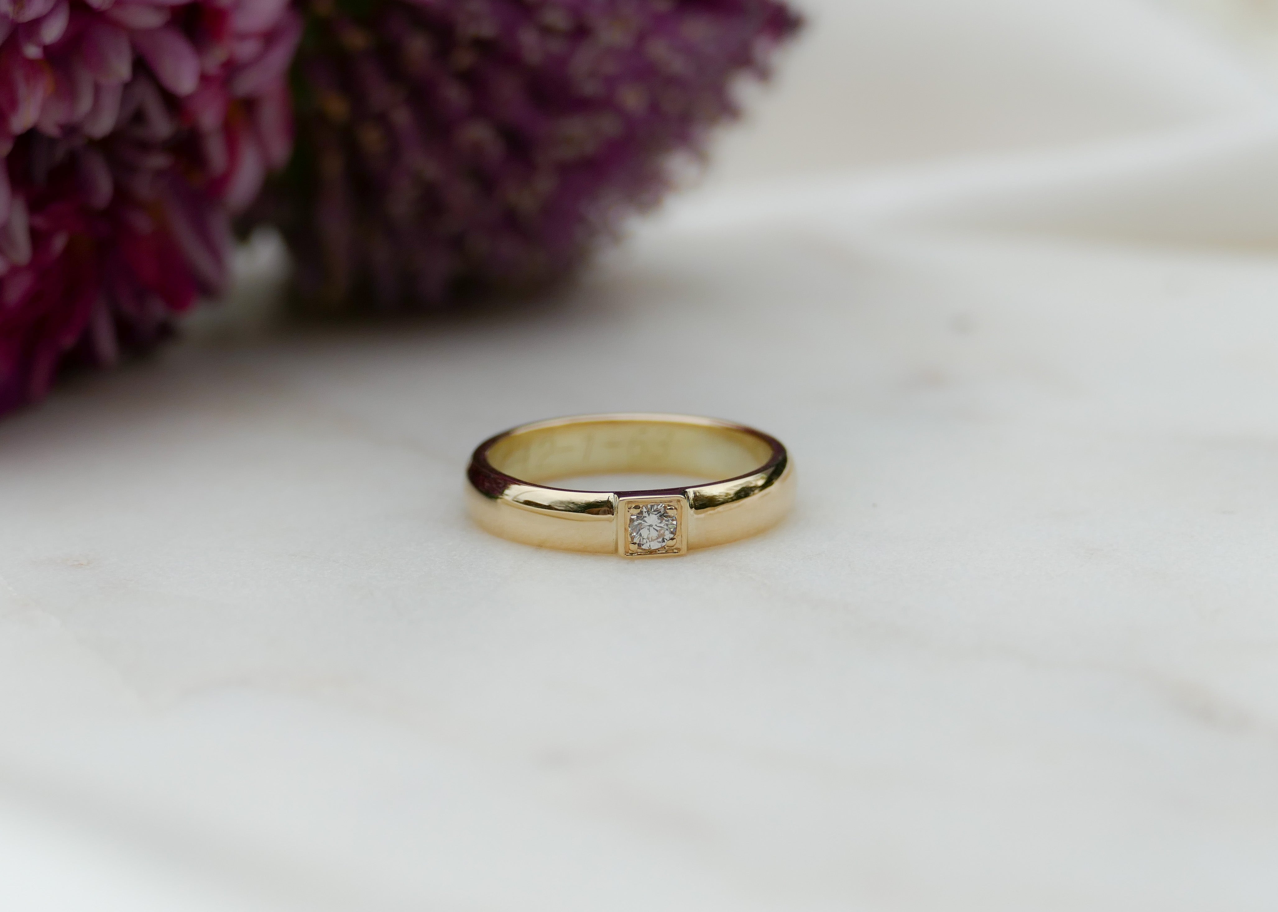 De trouwring van haar moeder veranderd naar een ring voor haar ...